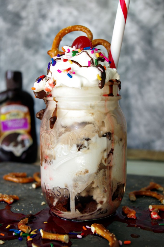 7 Fun Sundae Combinations for National Sundae Day! – baked magazine